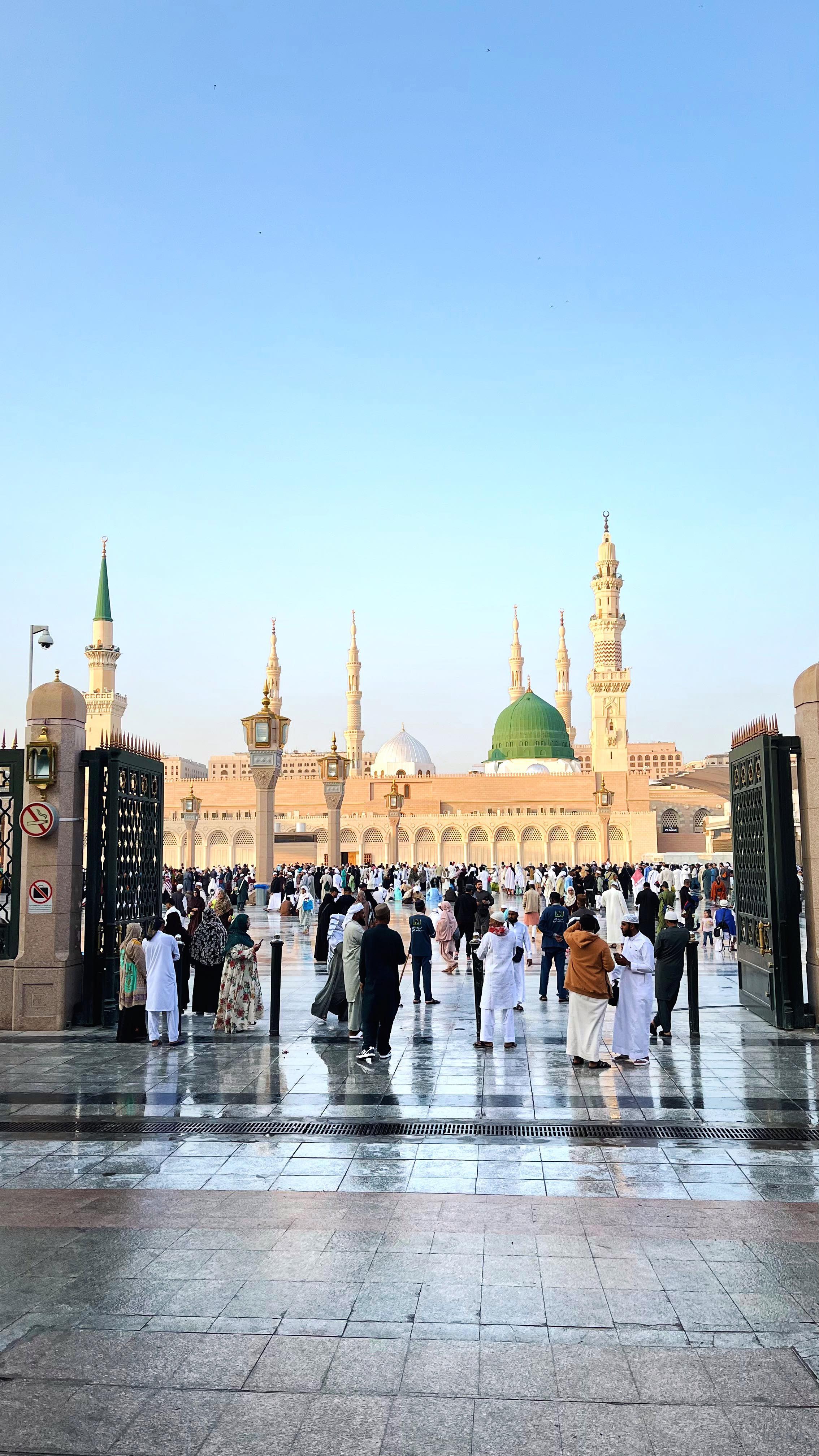 Honey Comb Bread- Yemeni Khaliat Nahal - Strawberry in the Desert