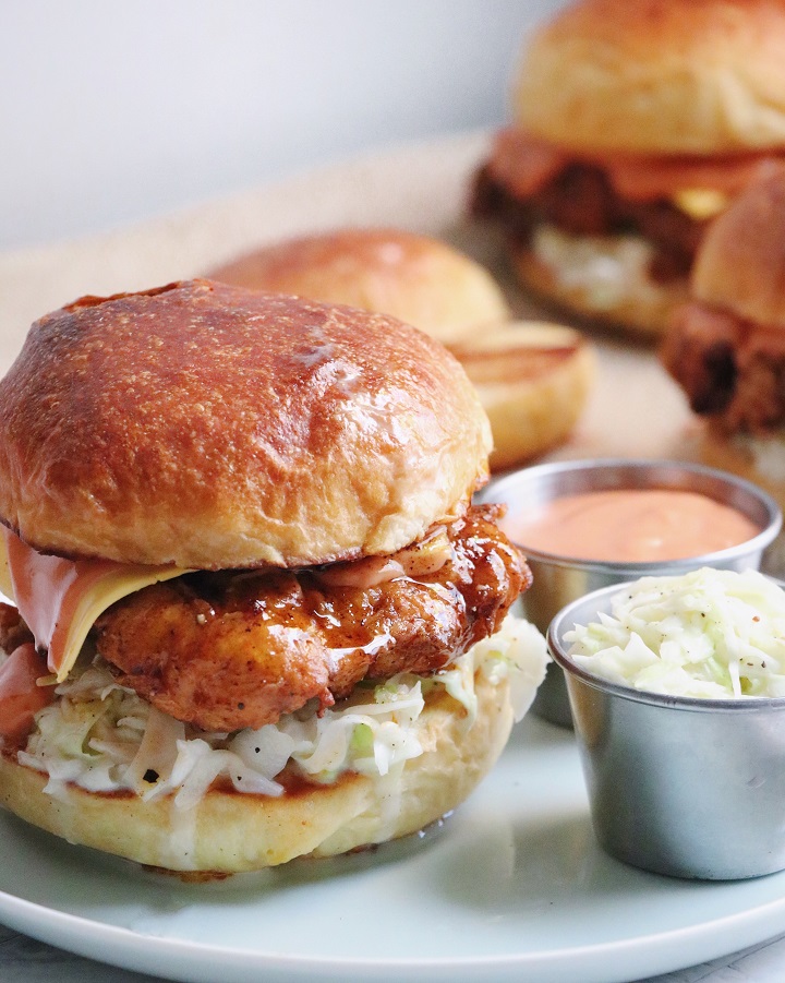 Nashville-style Hot Chicken Sando/Burger - Strawberry in the Desert